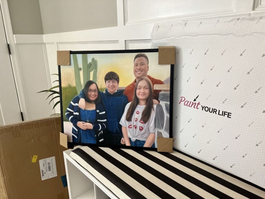 Let a Real Artist Turn Your Family Photo into A Custom Painting
