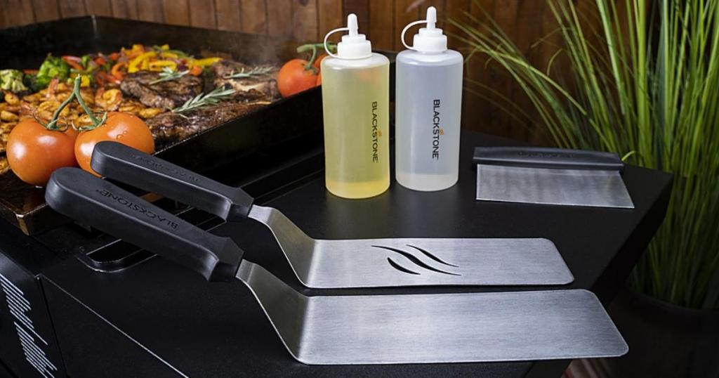 Blackstone Griddle Accessories 5-Piece Tool Set $16.97 on Amazon ...