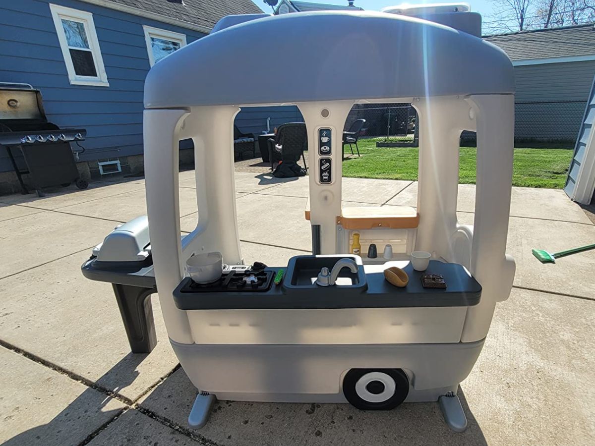 Step2 Adventure Camper JUST $205 Shipped on Amazon (Includes Over 50 ...