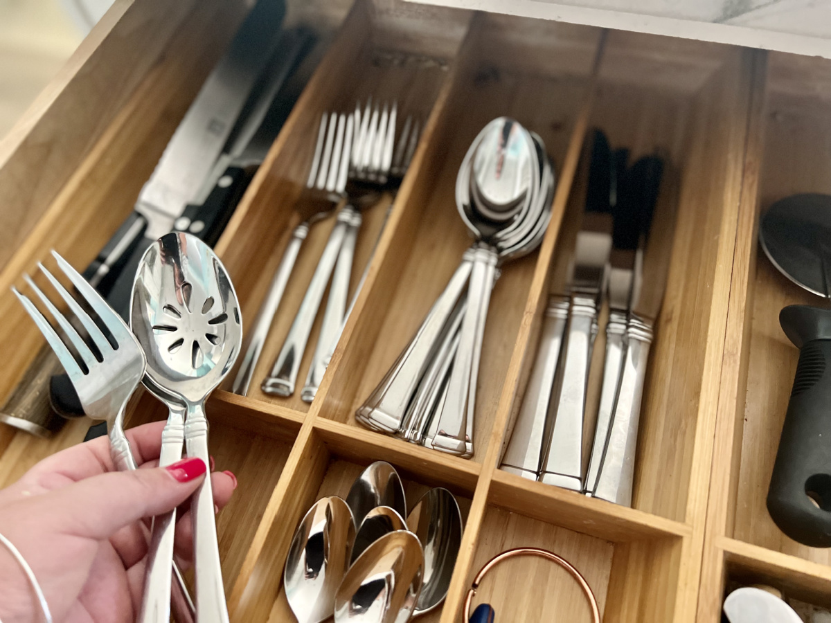 Best Silverware Sets of 2022 (Our Top Pick is 63% Off!)