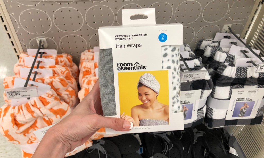 FREE College Dorm Room Essentials Checklist for Students