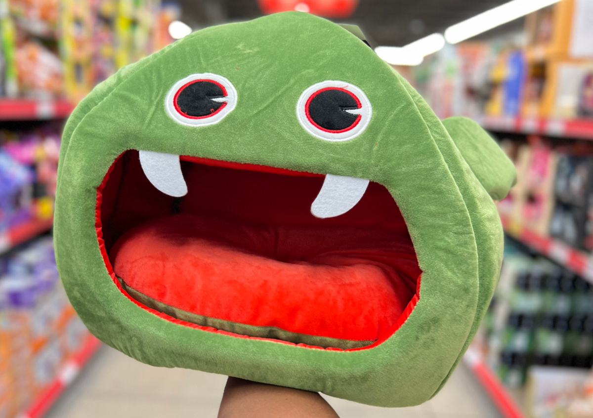 ALDI Halloween Pet Beds Just $19.99 | Bat, Monster, Spider & More ...