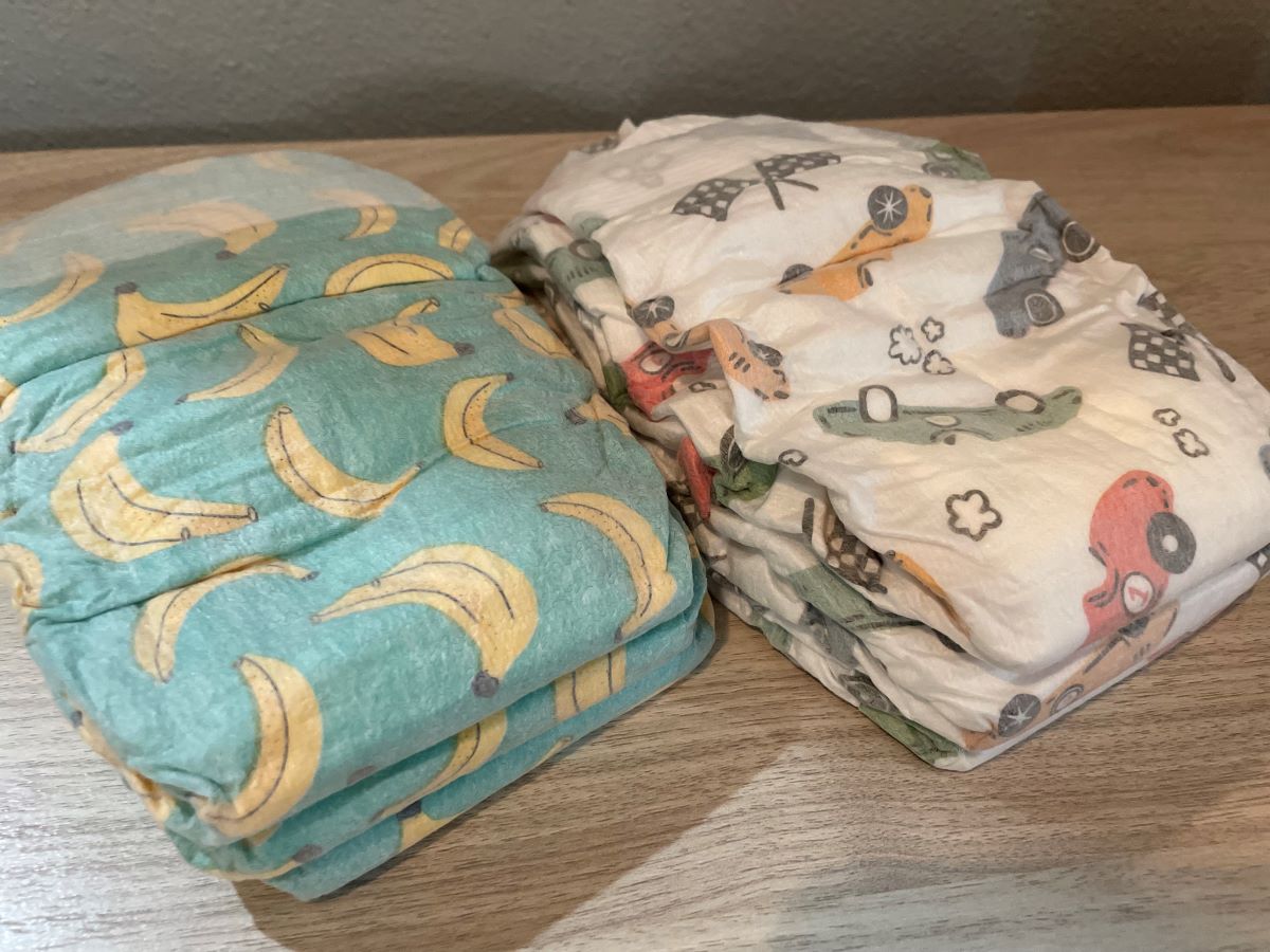 10 Best Diapers That Don't Stink (Eco-Friendly, Cloth, & More)