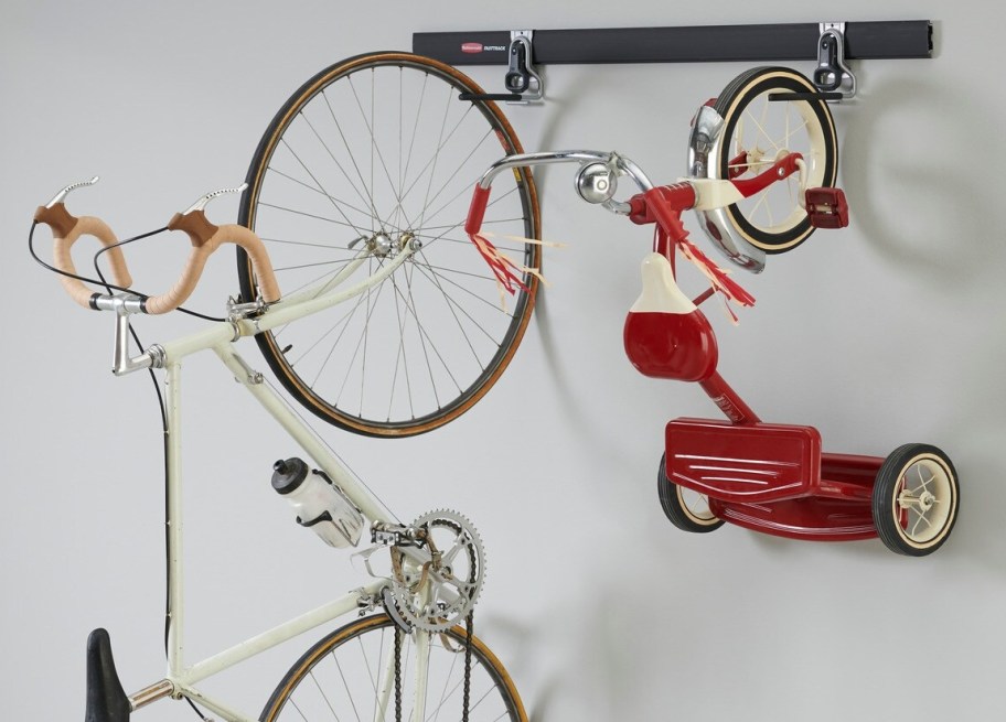 Rubbermaid FastTrack Garage Storage System Just $15.89 on Lowes.com ...