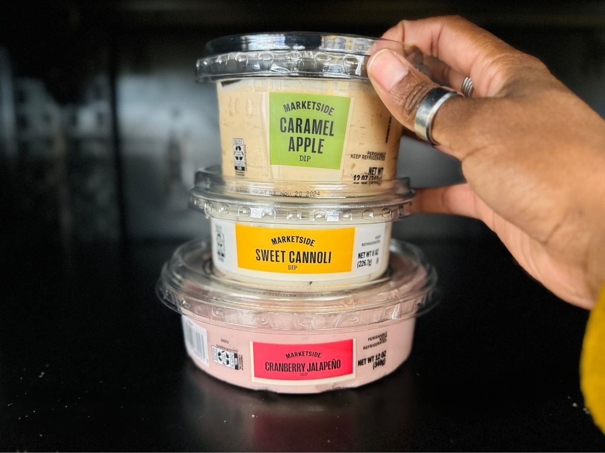 Walmart Limited-Edition Holiday Dips | Sweet Cannoli, Cranberry ...