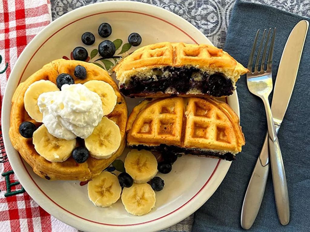 Chefman Big Stuff Waffle Maker Only $29.65 Shipped on Amazon (Reg. $40 ...