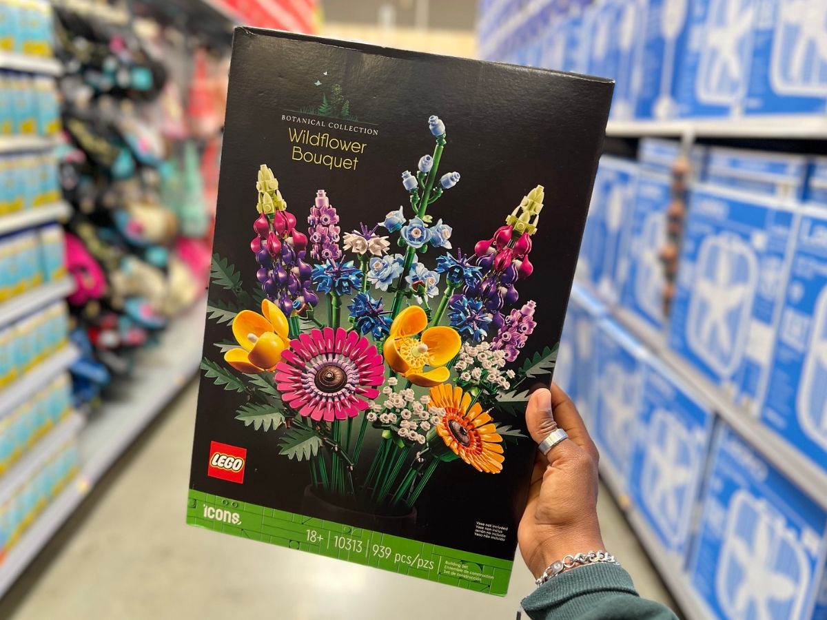 LEGO Wildflower Bouquet Bundle Deal – 2 Sets for the Price of 1 on ...