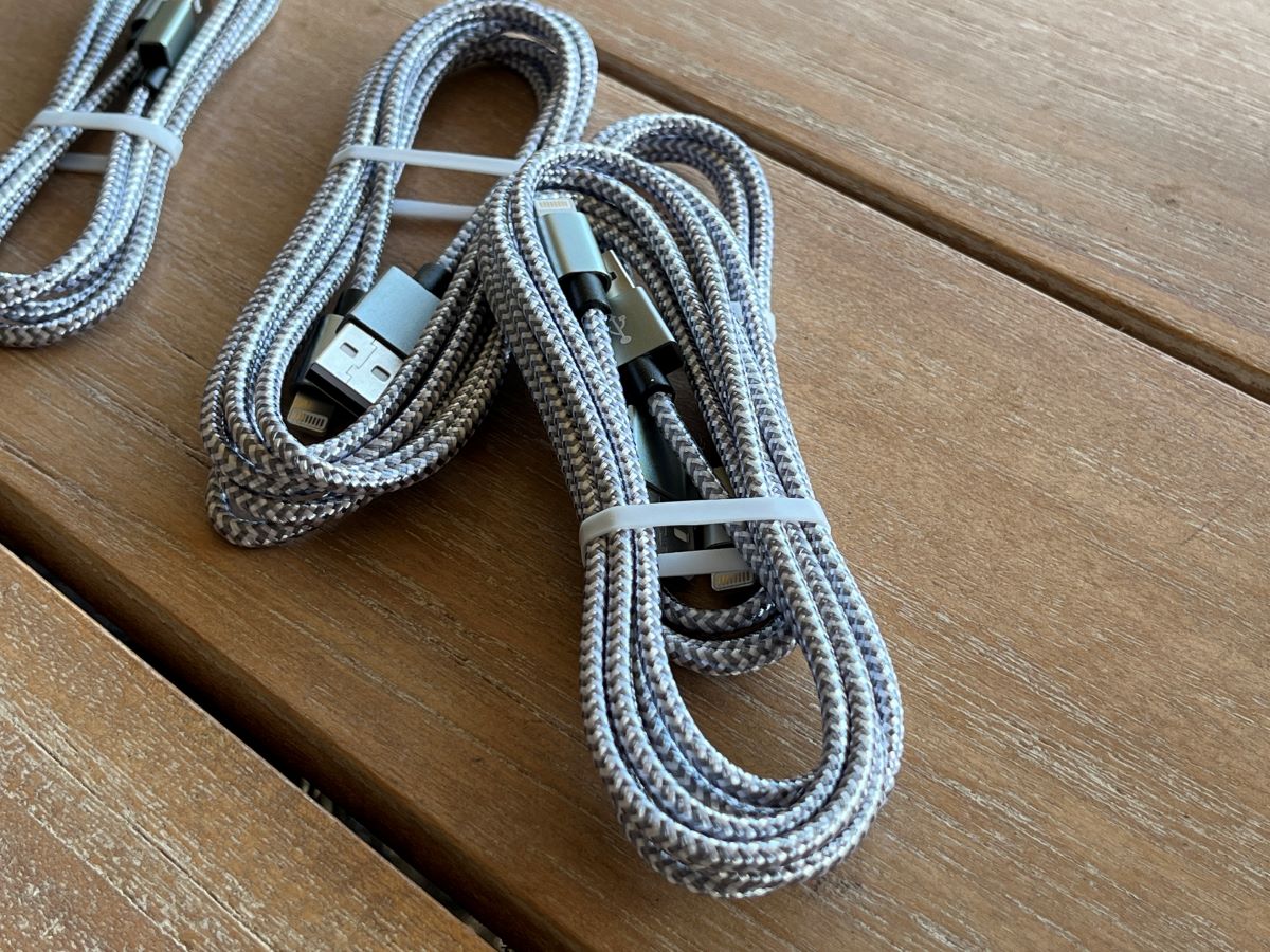 iPhone Lightning Charging Cable 4-Pack Only $5.99 on Amazon | Just $1. ...