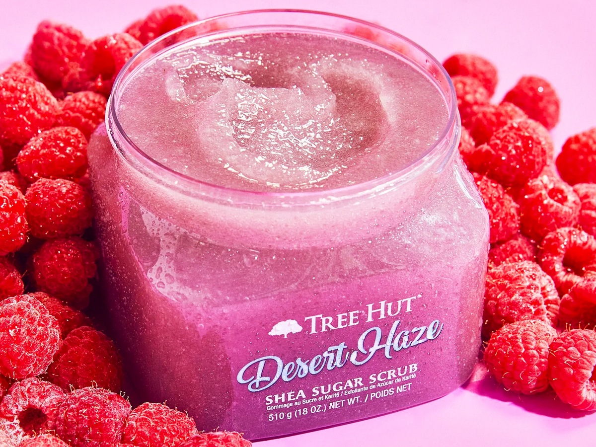 Tree Hut Holiday Sugar Scrubs Only $3.57 at ULTA (Reg. $10)!