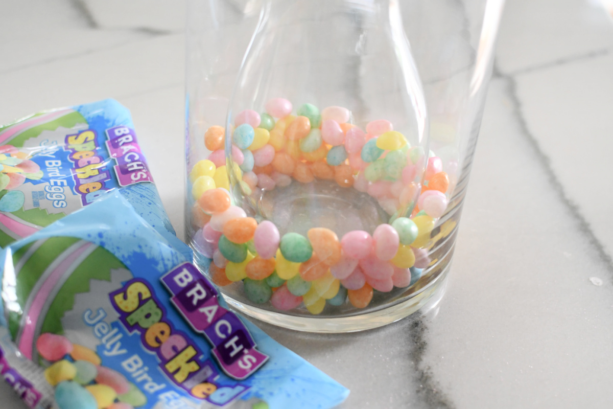 Make an Easy DIY Easter Centerpiece with Peeps!