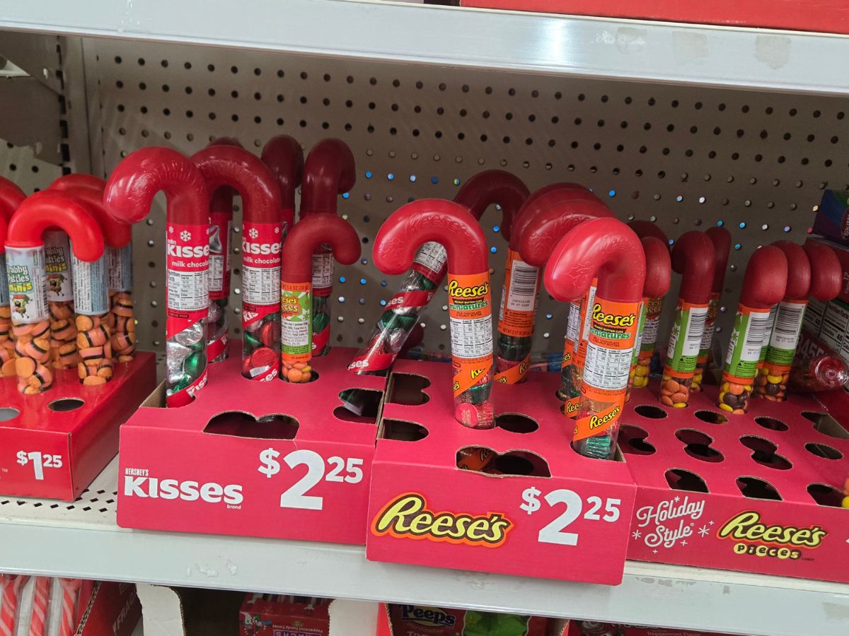 Hurry! Possible 25¢ Dollar General Christmas Clearance (Decor, Gift ...