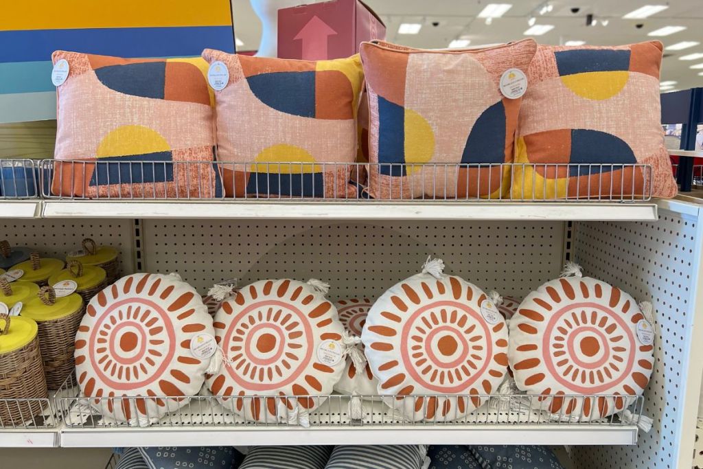 New Target Bullseye's Playground Finds | Baskets, Summer Decor, & More ...