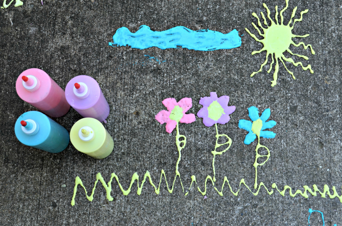 DIY Puffy Sidewalk Paint | Easy & Fun Summer Activity For Kids