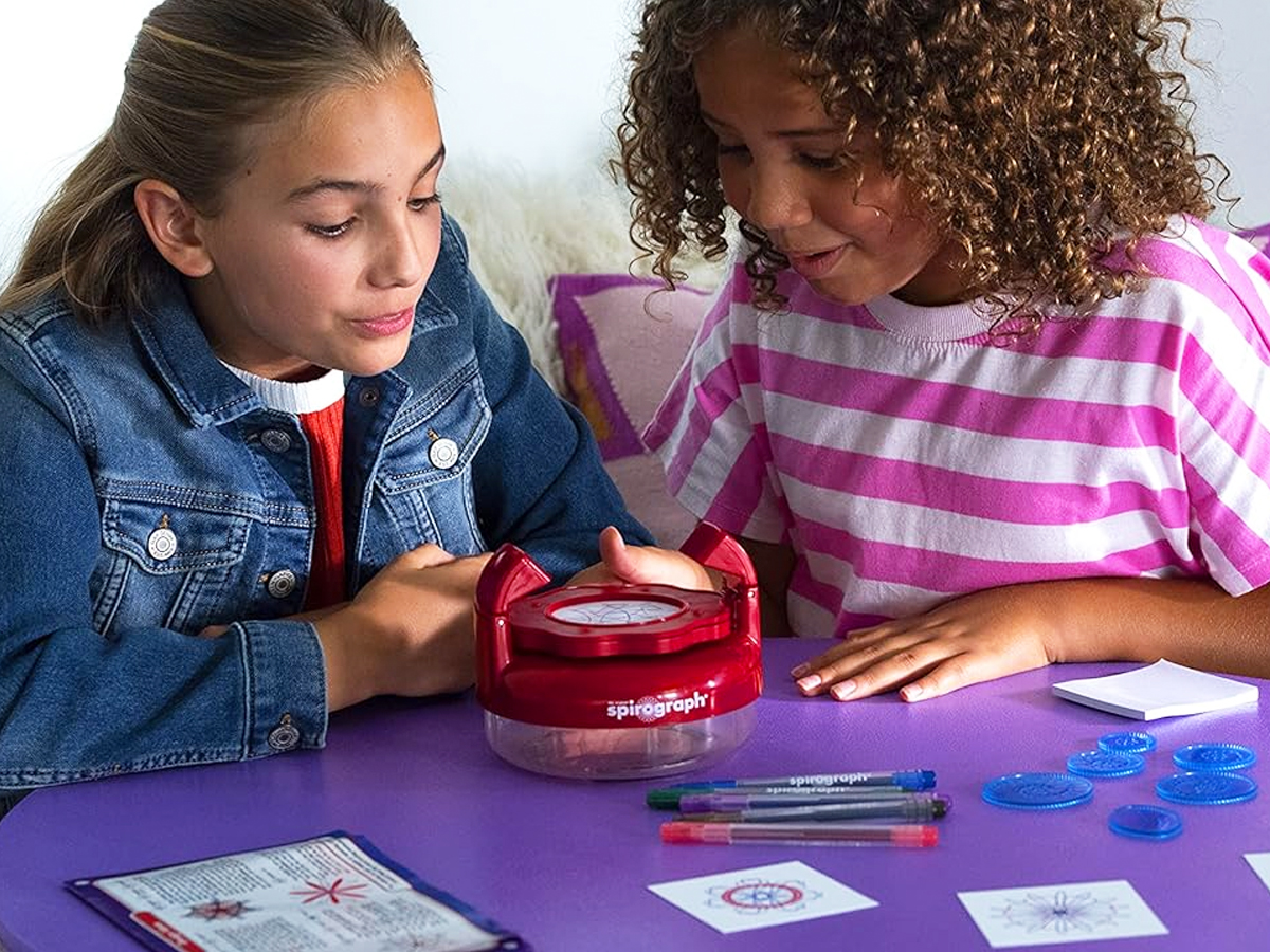 Spirograph Animator Set Only $7 on Amazon (Regularly $30) - Lightning ...