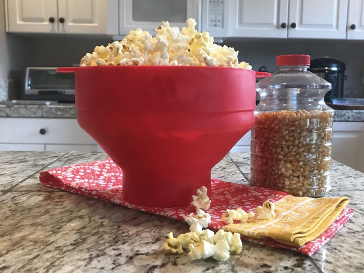 Microwave Popcorn Popper Only $8 on Amazon | Collapses for Easy Storage ...