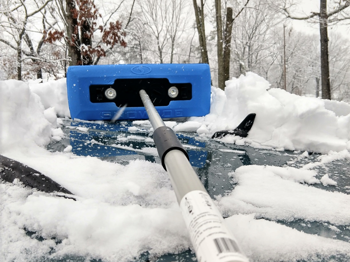 Snow Joe 4-in-1 Snow Broom & Ice Scraper Just $10.50 Shipped on Amazon ...