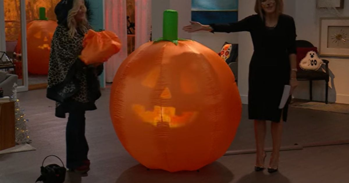 Giant 5 Feet Inflatable Pumpkin Just $77 Shipped – It Talks & Sings ...
