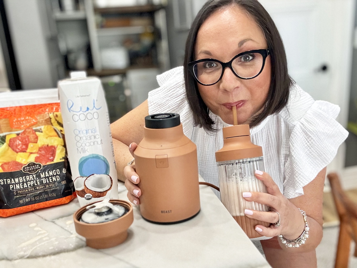 Beast Personal Blender Bundle from $69.99 Shipped (Includes 3 Blending ...