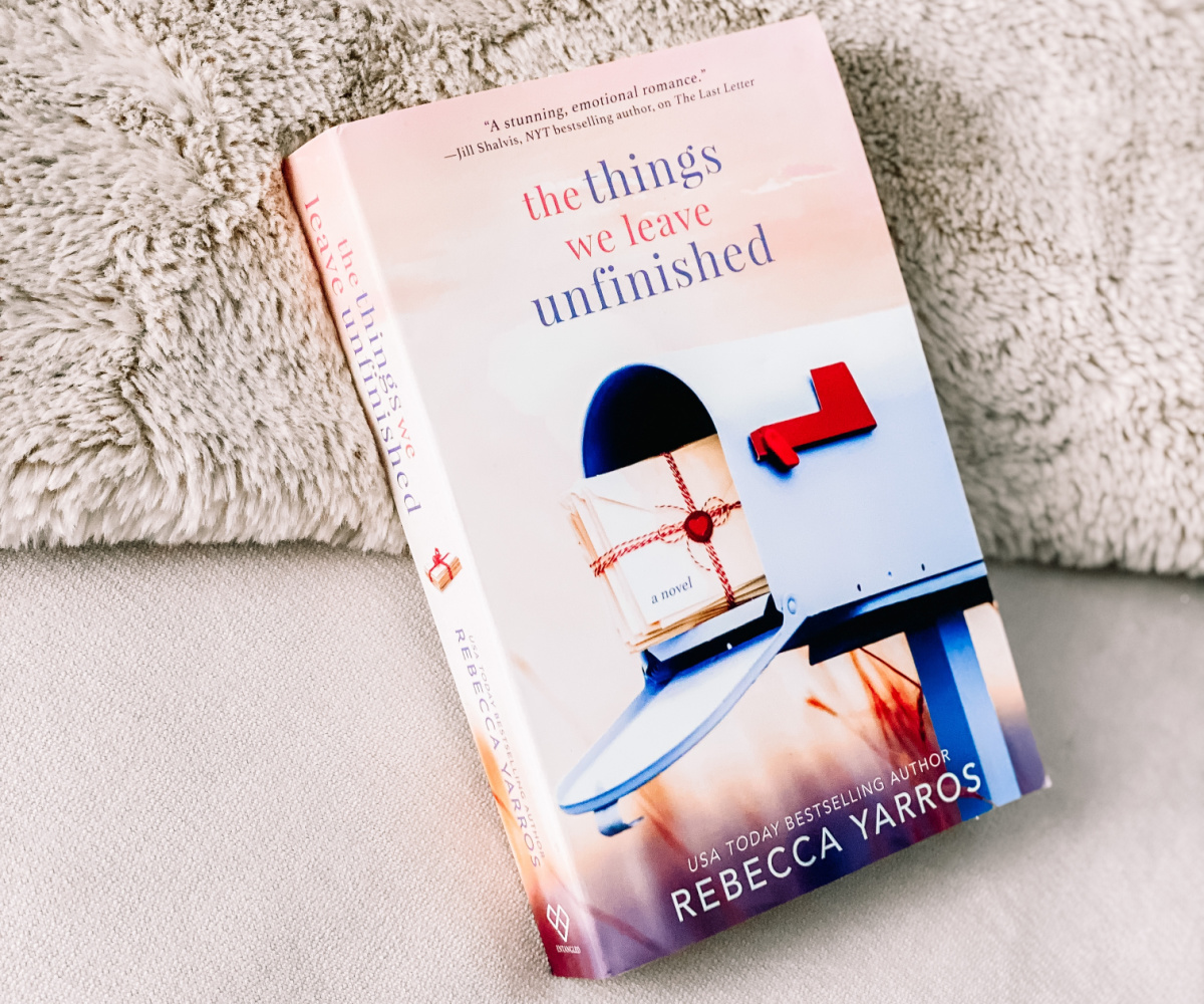 10 Bestselling Authors Like Colleen Hoover | Hip2Save