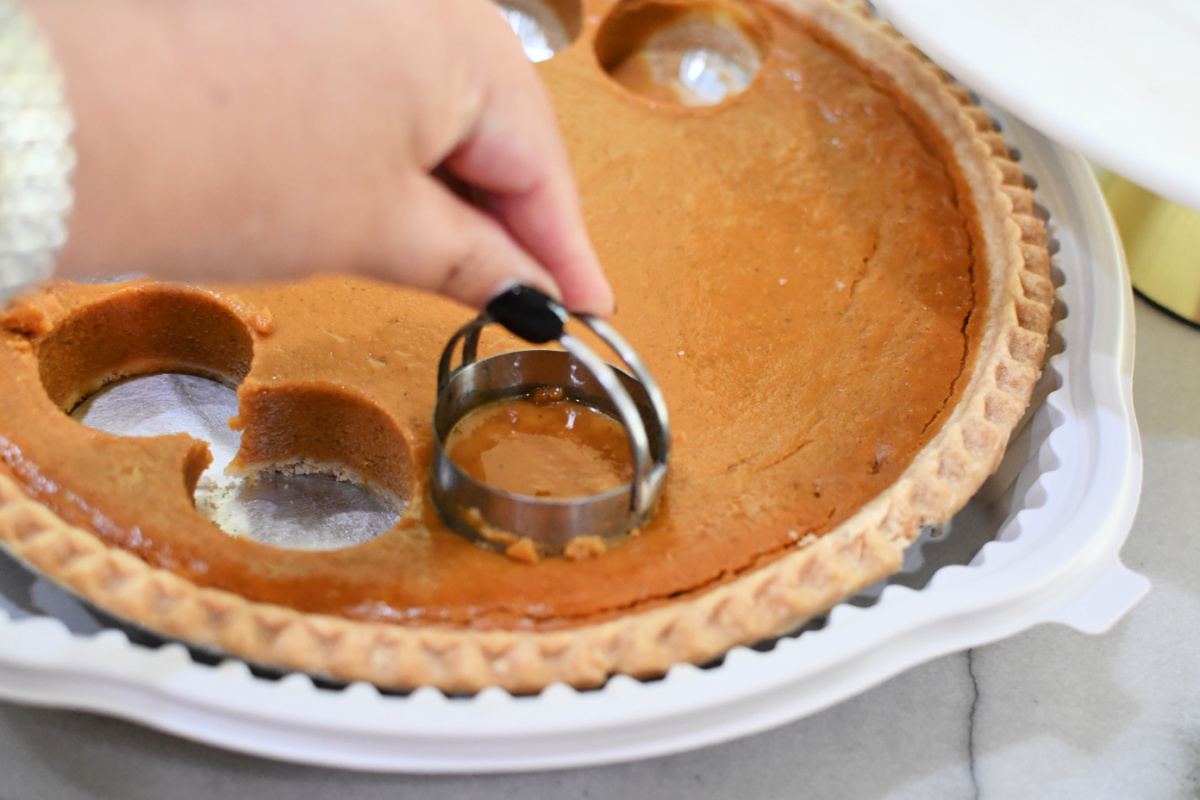 Turn A Whole Pie Into Mini Pumpkin Pies Perfect For Serving