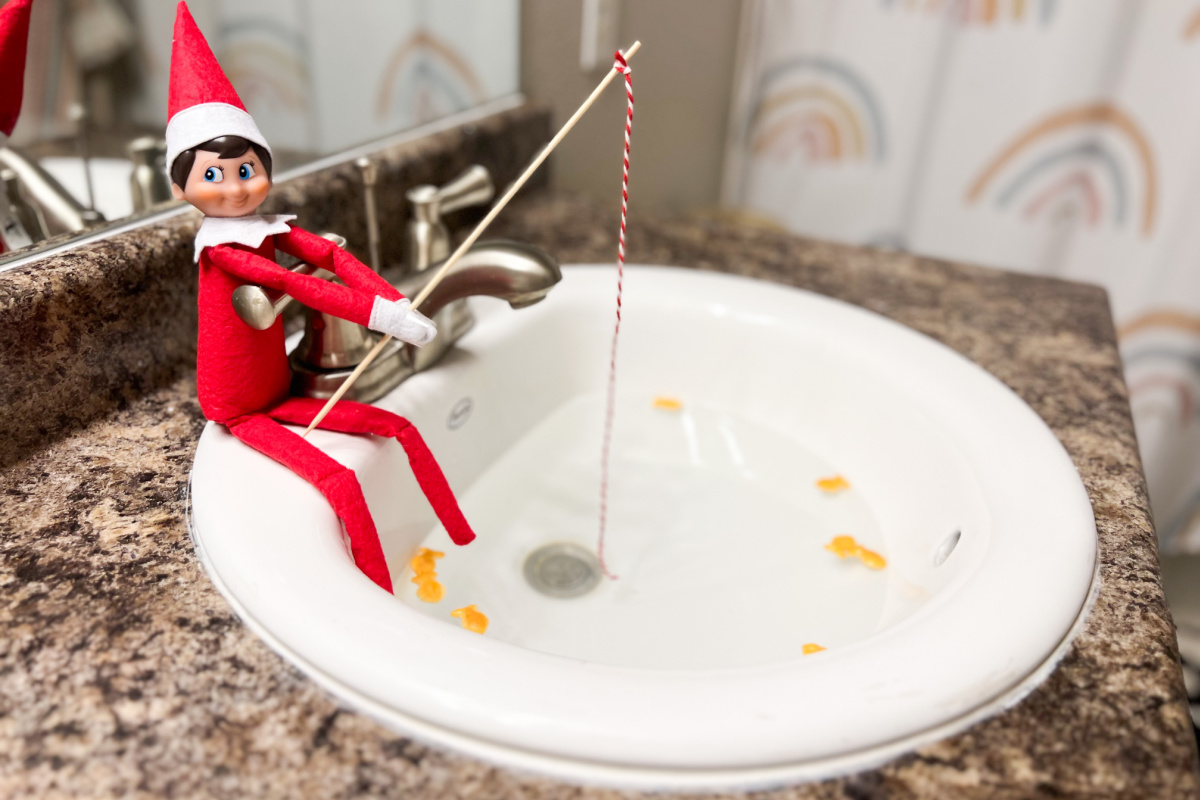 25 Elf On The Shelf Dollar Tree Ideas Only $26 | Hip2Save