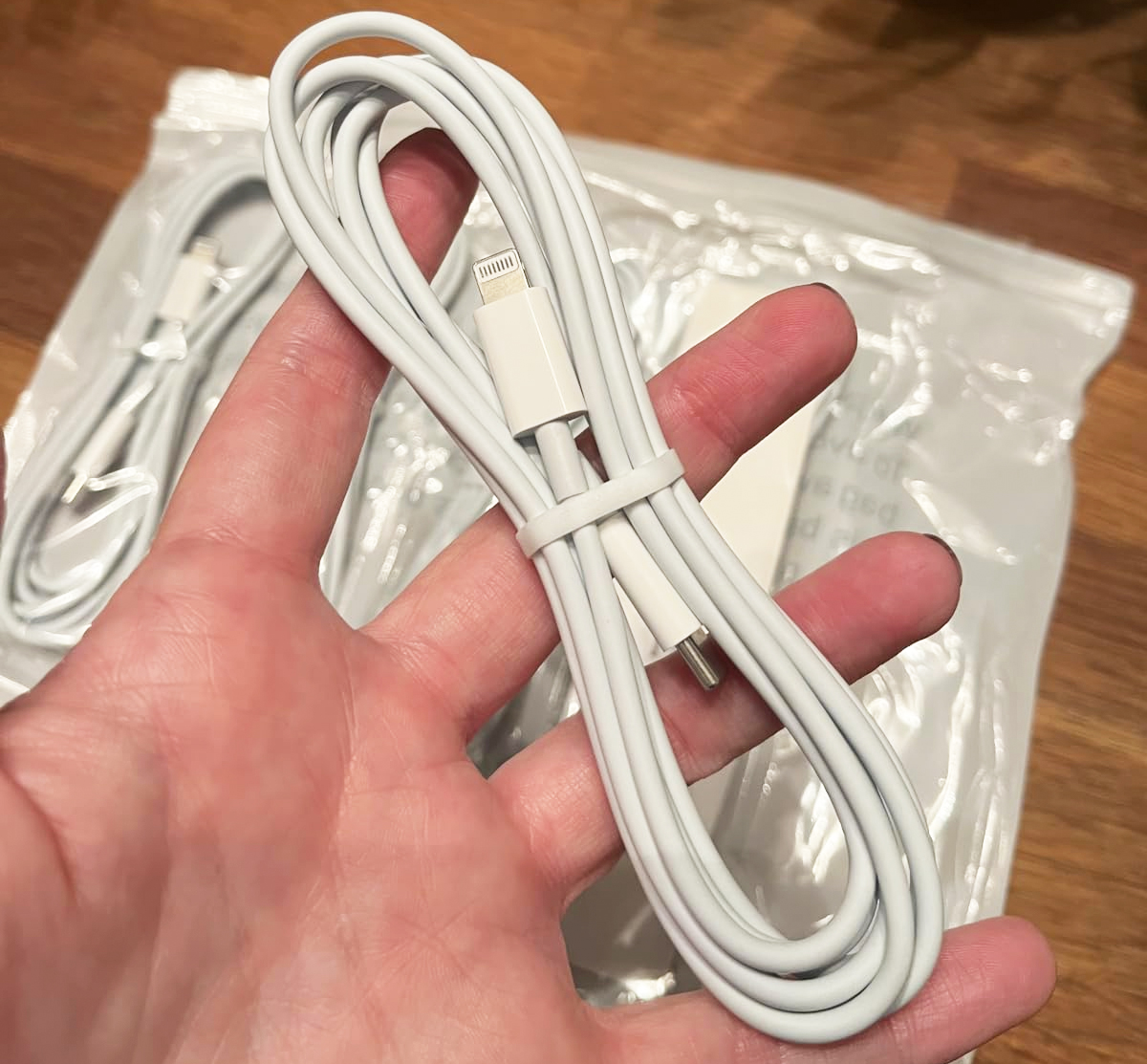 iPhone USB-C Lightning 6' Charging Cables 5-Pack Only $4.99 on Amazon ...