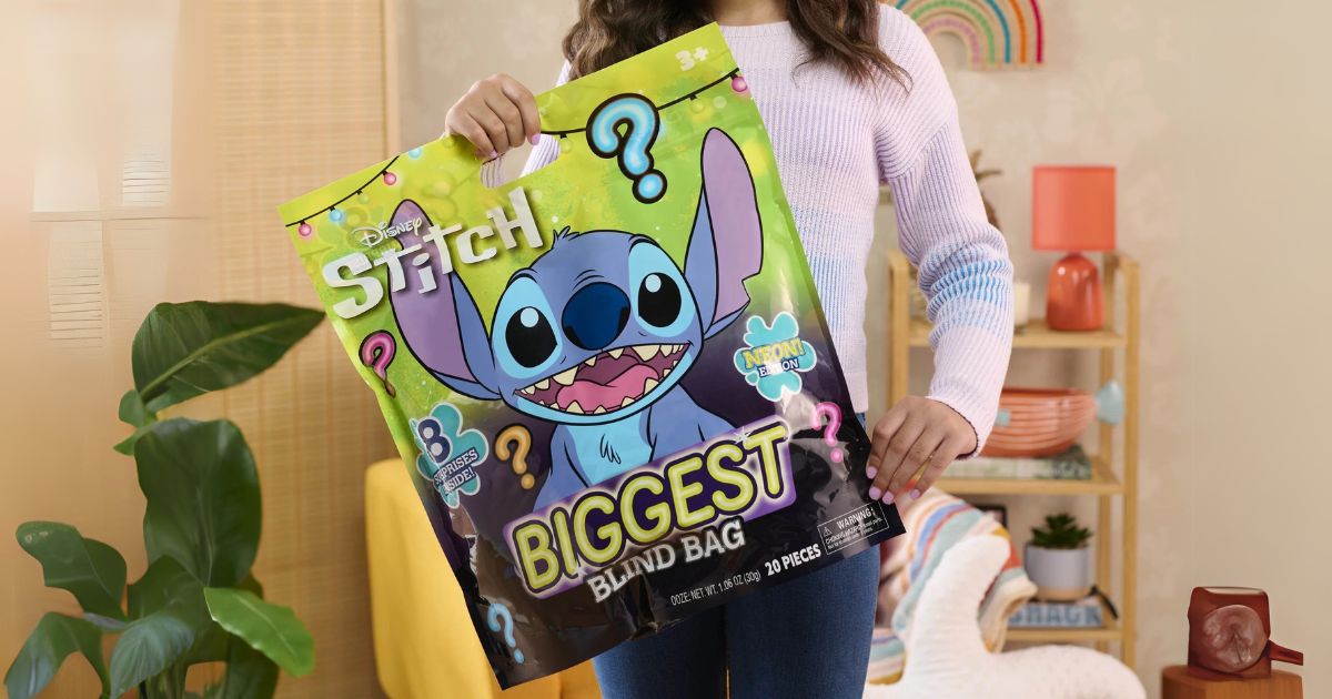 Biggest Blind Bags ONLY $10 on Walmart.com | Includes 8 Surprises ...