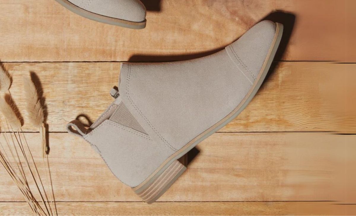 GO! Up to 70% Off TOMS Boots | Ankle Booties Only $29.97 | Hip2Save