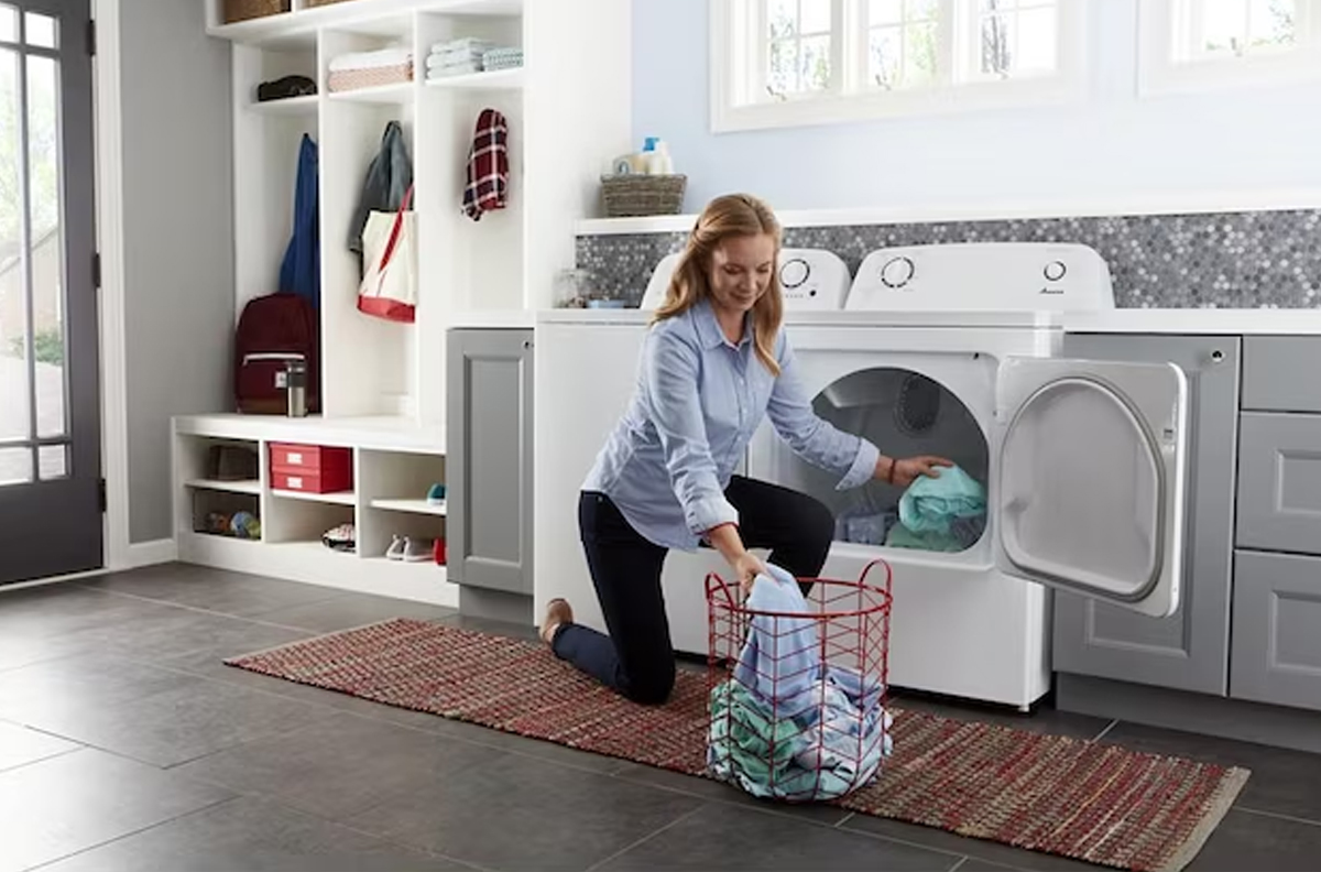 Amana Washer AND Dryer Set Only $698 Delivered (Reg. $1258) - Lowe’s Black Friday Doorbuster ...