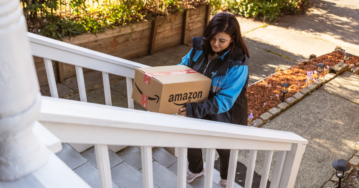 It's BACK! Give Your Amazon Delivery Driver a FREE $5 Tip | Hip2Save