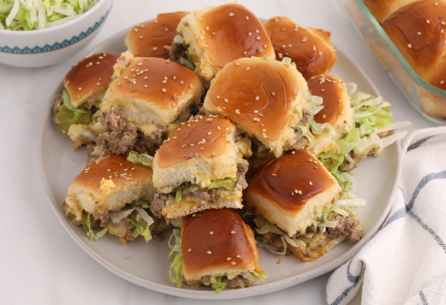 Bake Mini Big Mac Sliders For a Crowd Using Hawaiian Rolls!