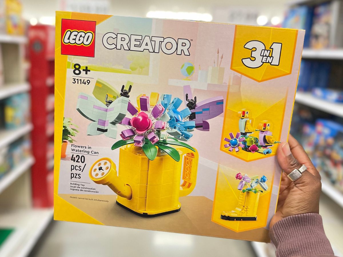 LEGO Flowers Sets from $10 on Amazon | Hip2Save