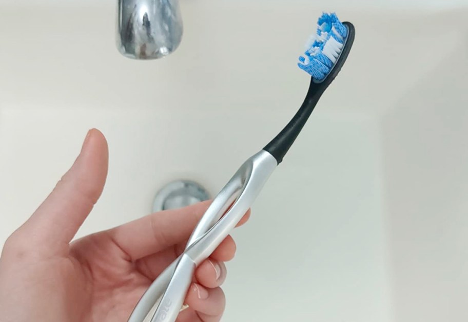 Colgate Keep Toothbrush Starter Kit Only $3.74 Shipped on Amazon (Reg ...