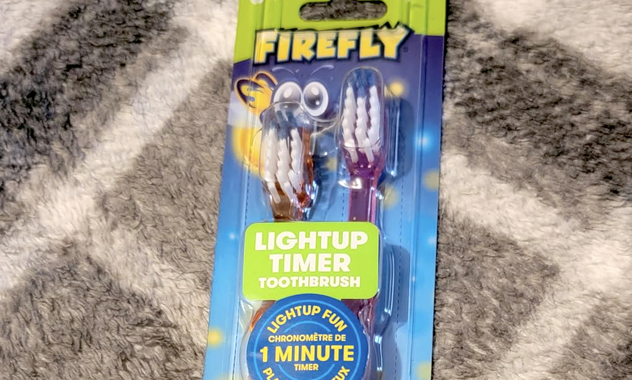Firefly Light-Up Timer Toothbrush 2-Pack Just $2.89 on Amazon ...