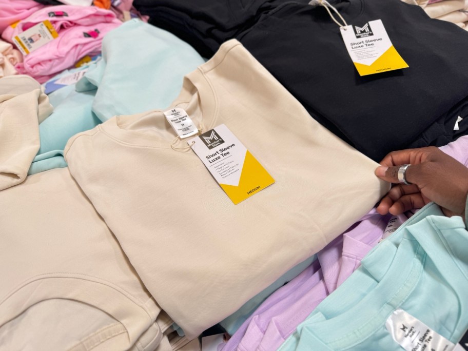 NEW Sam's Club Women's Luxe Tees and Shorts Only $12.98 (High-End Feel ...