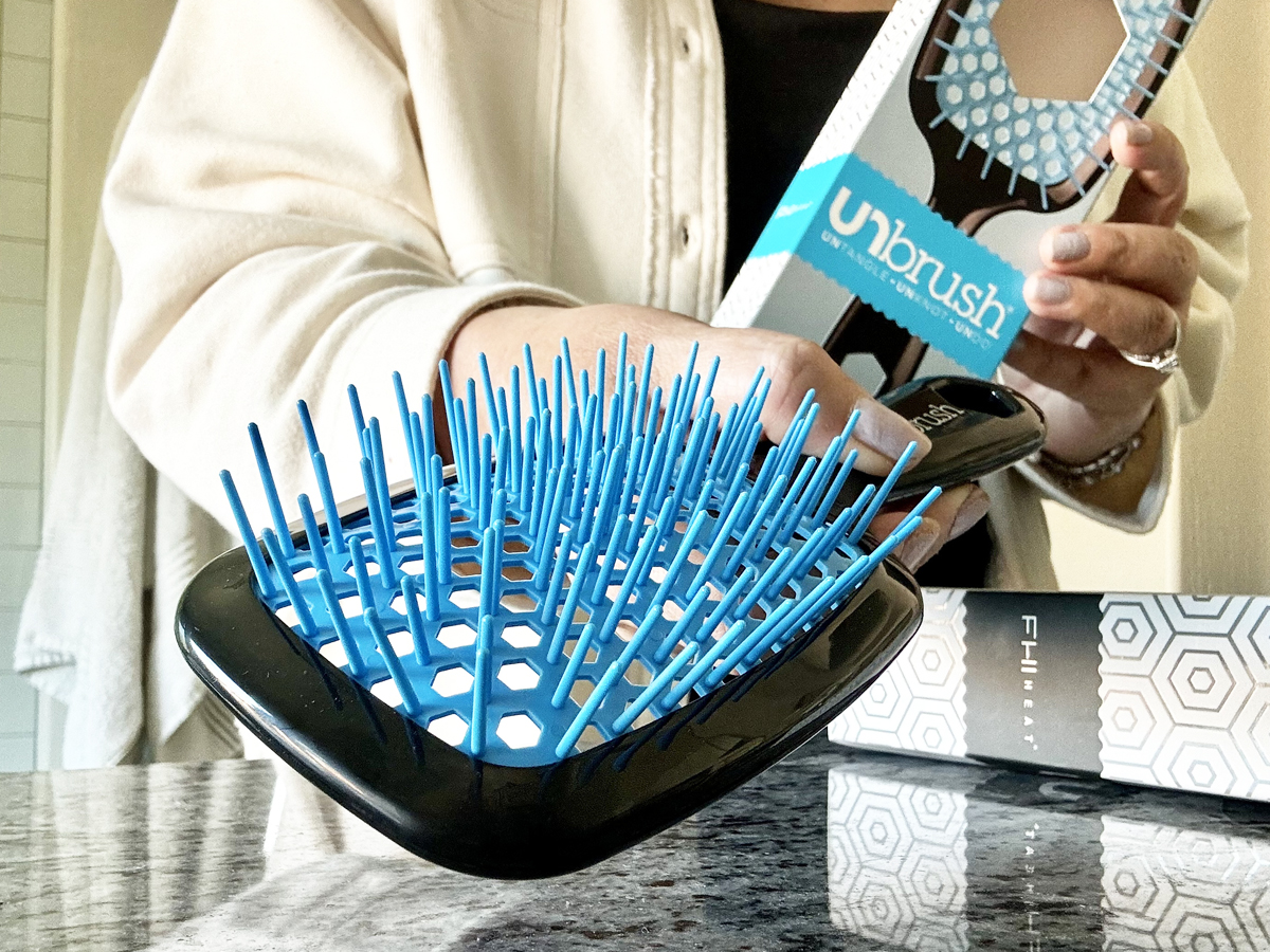 TWO UNbrushes Just $19 Shipped | Detangles Wet or Dry Hair (May Sell ...