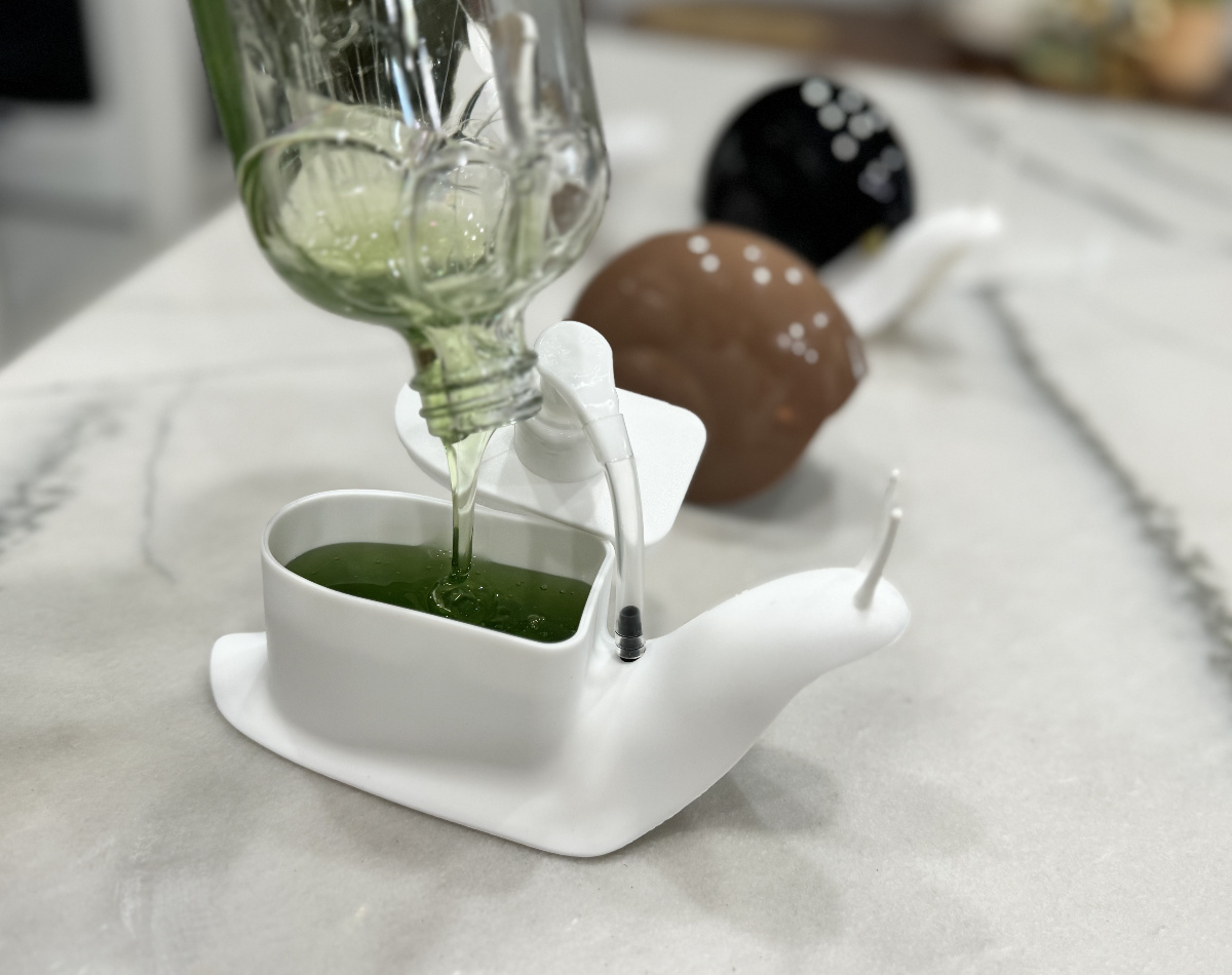 The Snail Trend is All the Rage - And We Found a Snail Soap Dispenser ...
