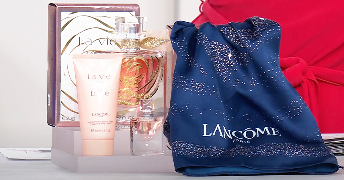 Lancome Perfume Gift Set from $88 Shipped ($162 Value) – Featuring Our ...
