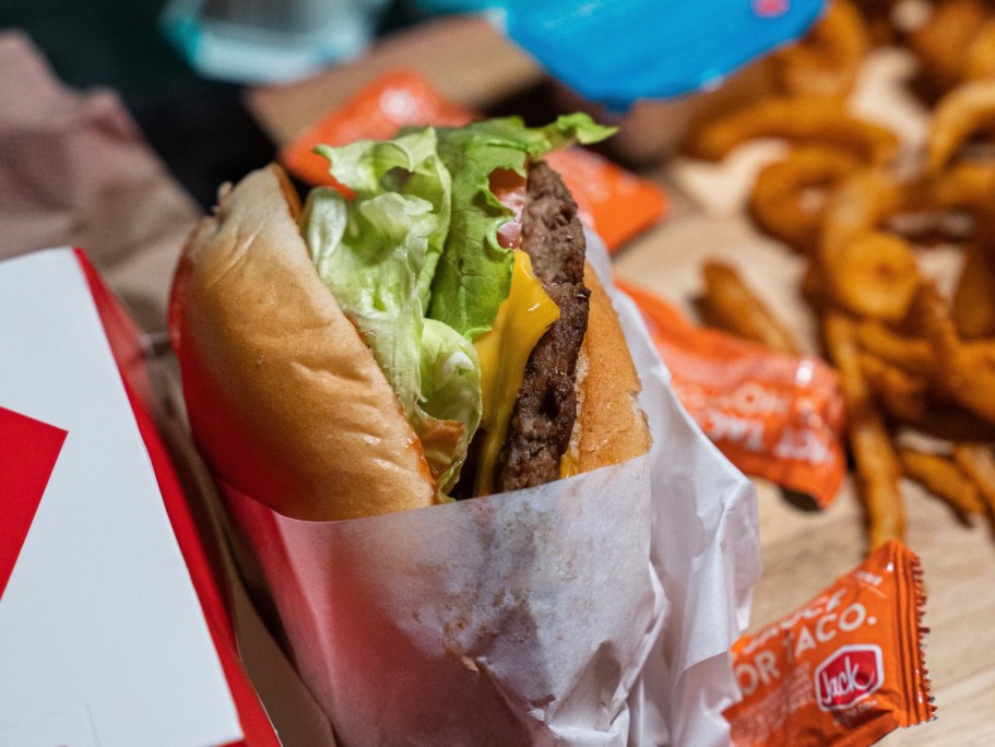 11 Fast Food Spots Where You Can Score a Meal for $5 or Less! | Hip2Save