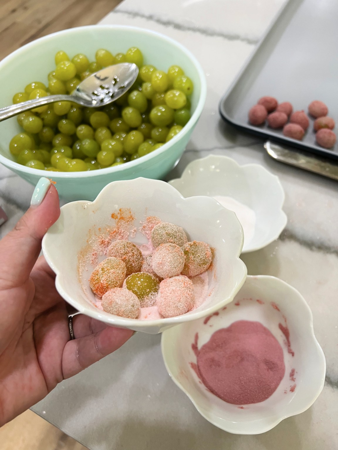 Create Sour Patch Grapes Using Jell-O for a Unique Snack!
