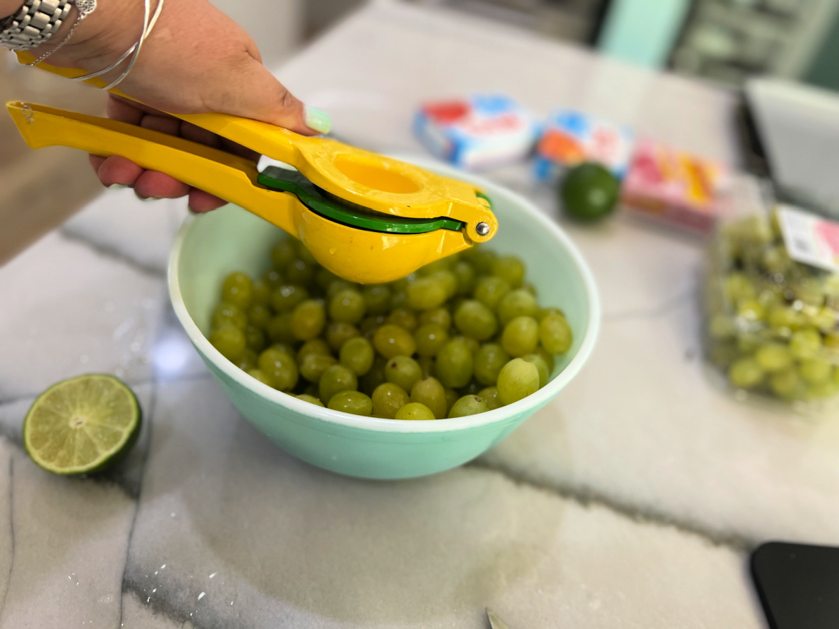 Create Sour Patch Grapes Using Jell-O for a Unique Snack!