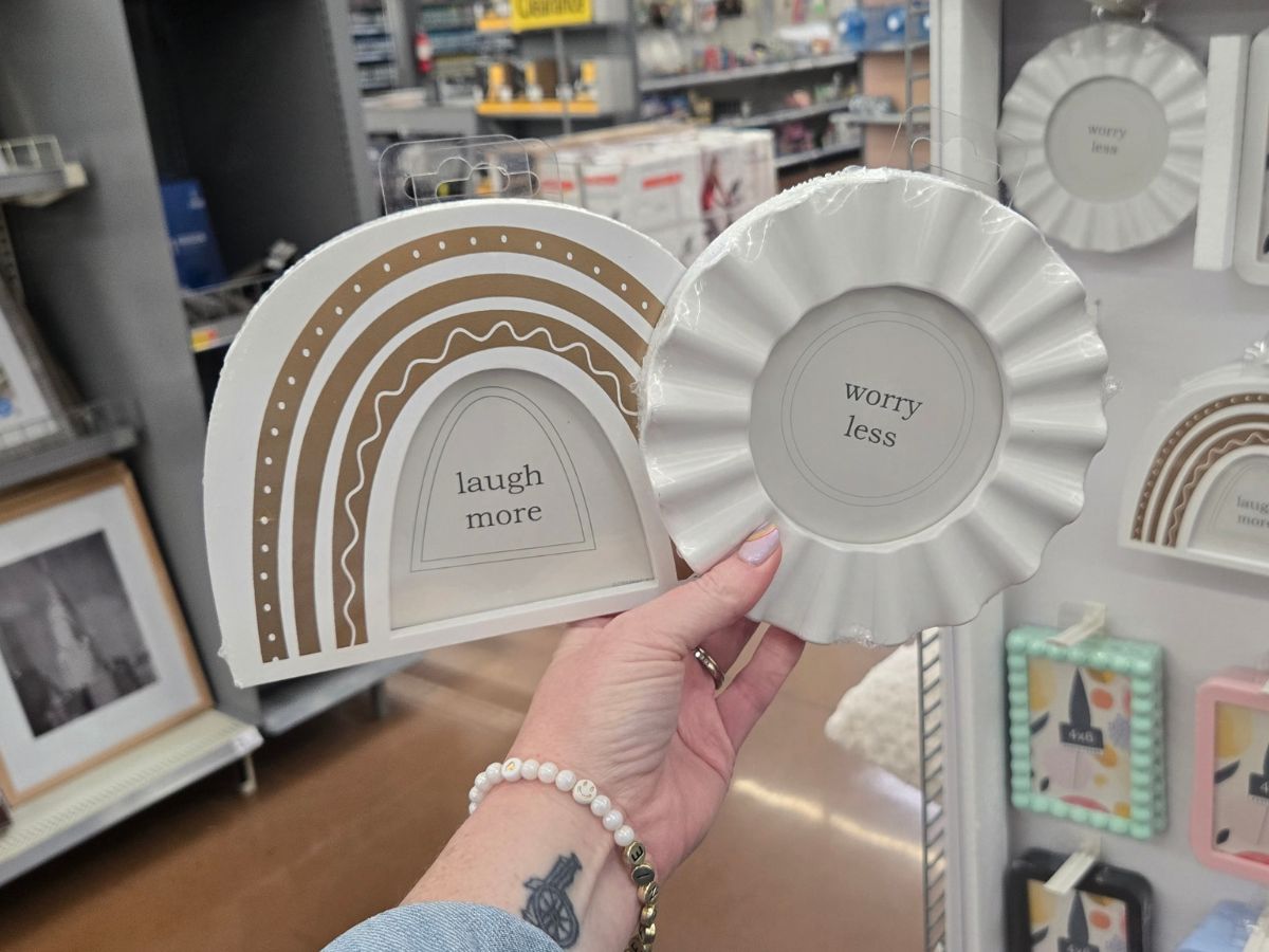 Picture Frames Only $2 at Walmart - Perfect for a Gallery Wall! | Hip2Save