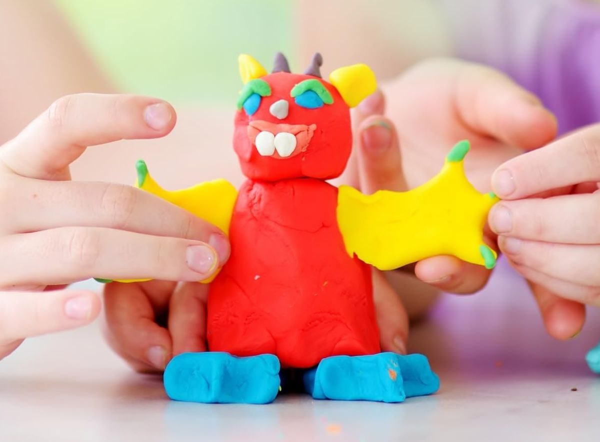 Unscented Modeling Play Dough 12-Pack Only $14.44 on Amazon (Reg. $40 ...