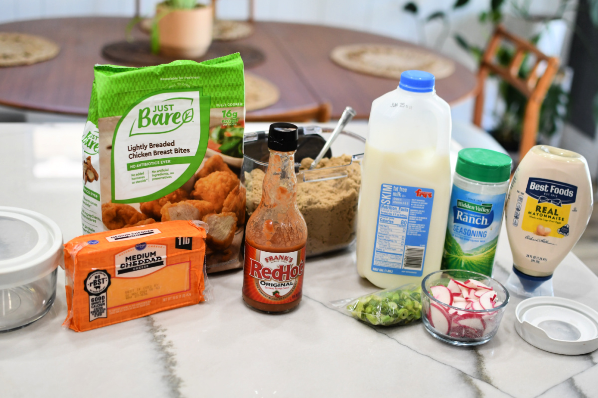 This Copycat Wingers Chicken Sticky Fingers Salad is Amazing!