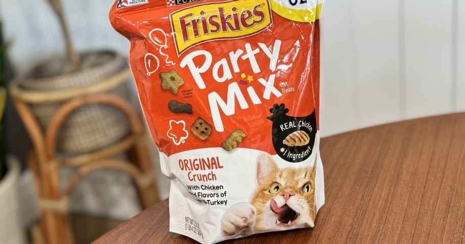 FREE Friskies Party Mix Cat Treats Sample | Hip2Save