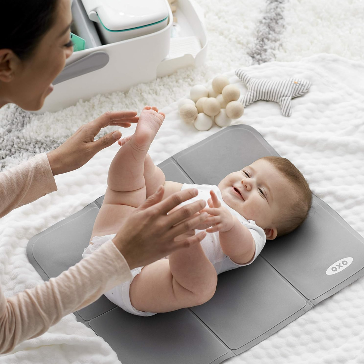 OXO Tot Wipes Dispenser Just $10.99 on Amazon (Reg. $23) | Silicone ...