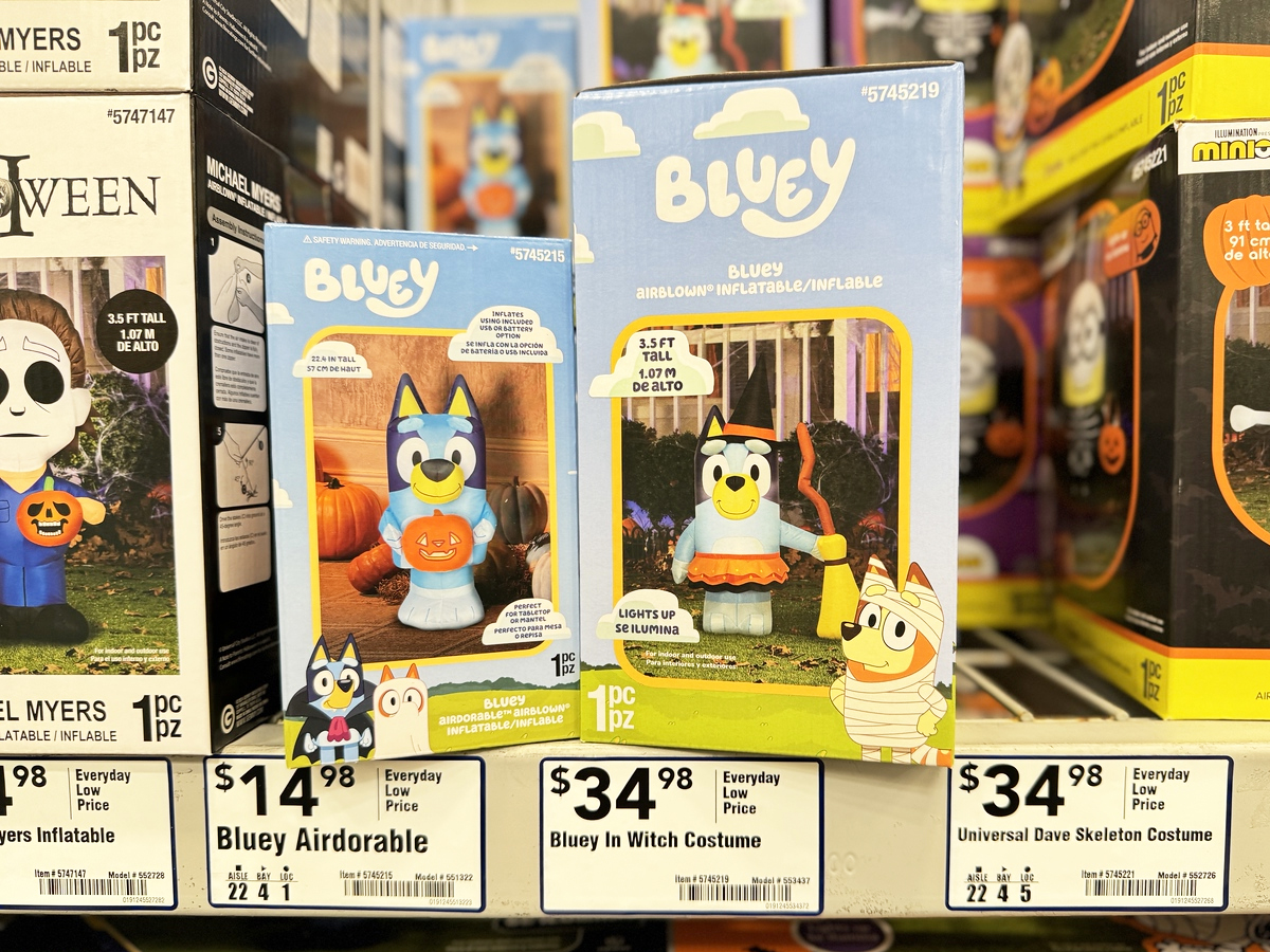 New Lowe's Halloween Decorations | GIGANTIC Animatronics, Bluey ...