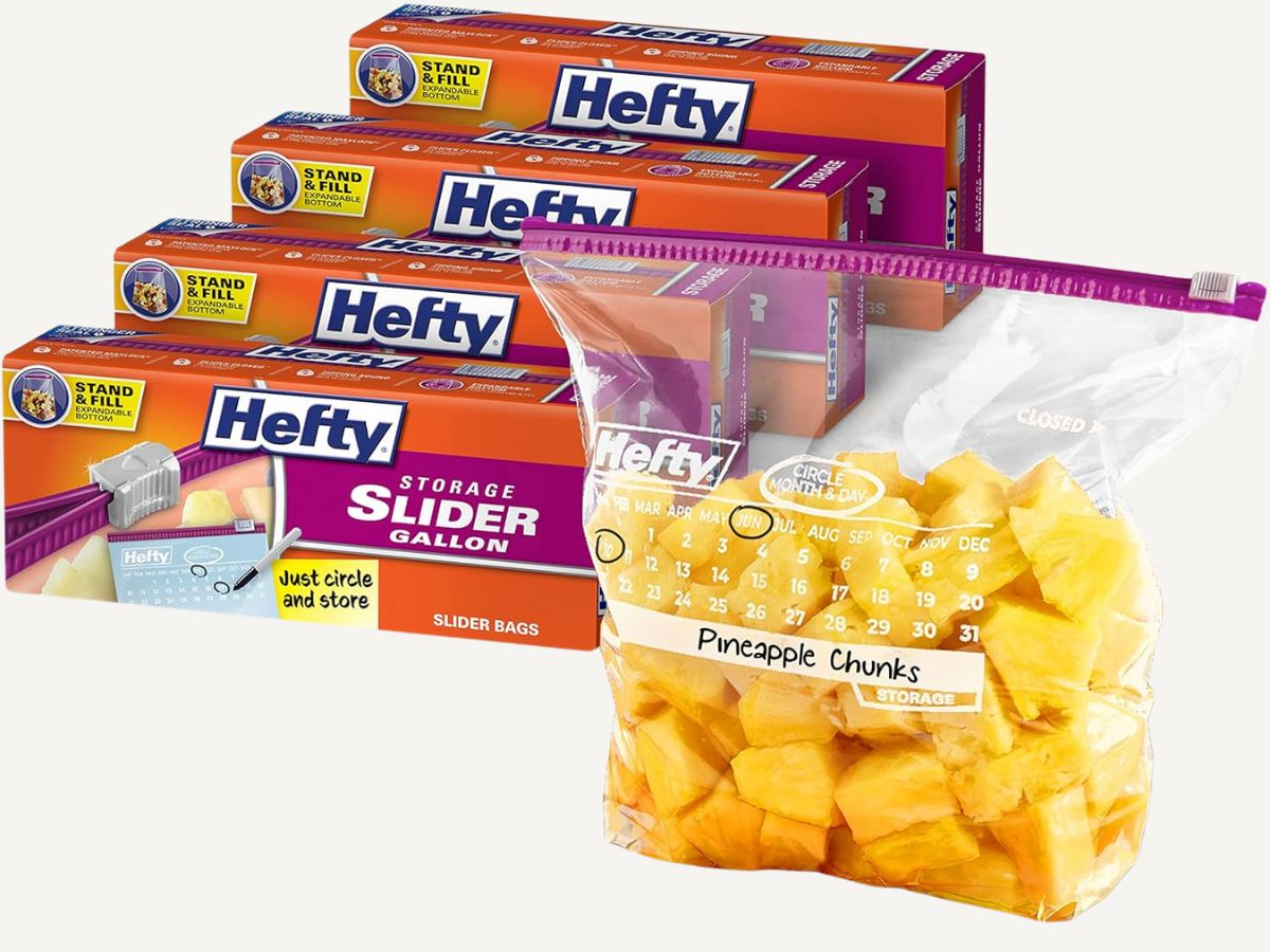 Hefty Slider Quart Calendar Bags 120-Count Only $13.56 Shipped on ...