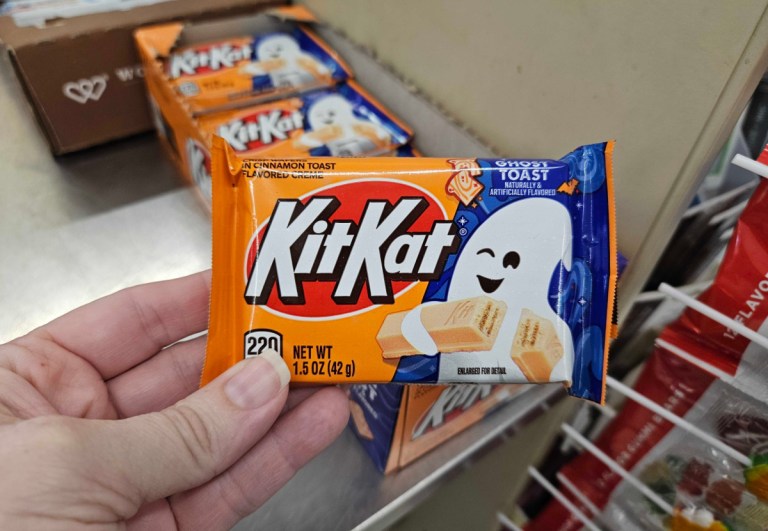 NEW 2024 Hershey's Halloween Candy: Reese's Werewolf Tracks, Kit Kat ...