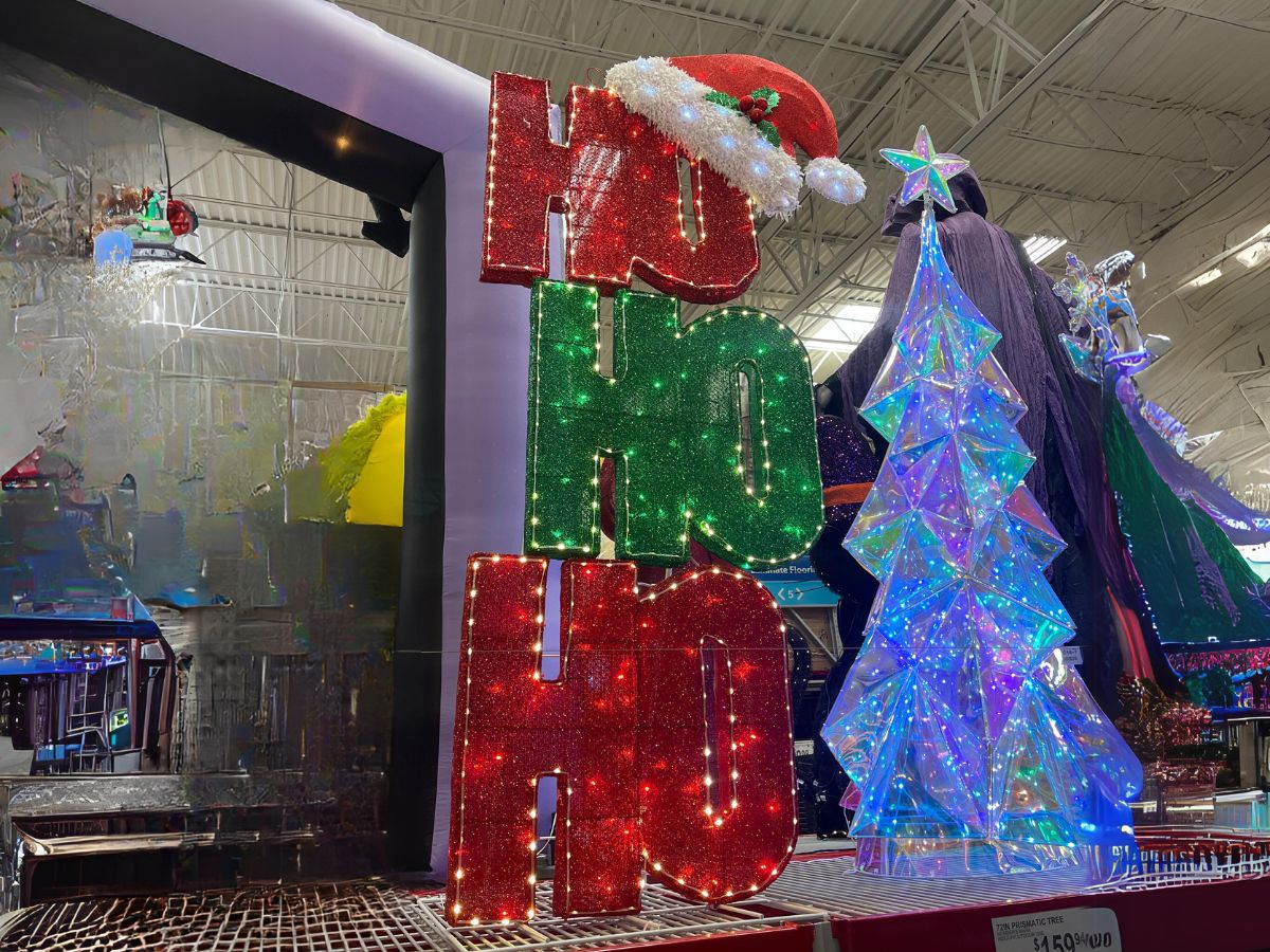 Shop Our Fave Sam's Club Christmas Decorations | Jingle Bells, Pre-Lit ...